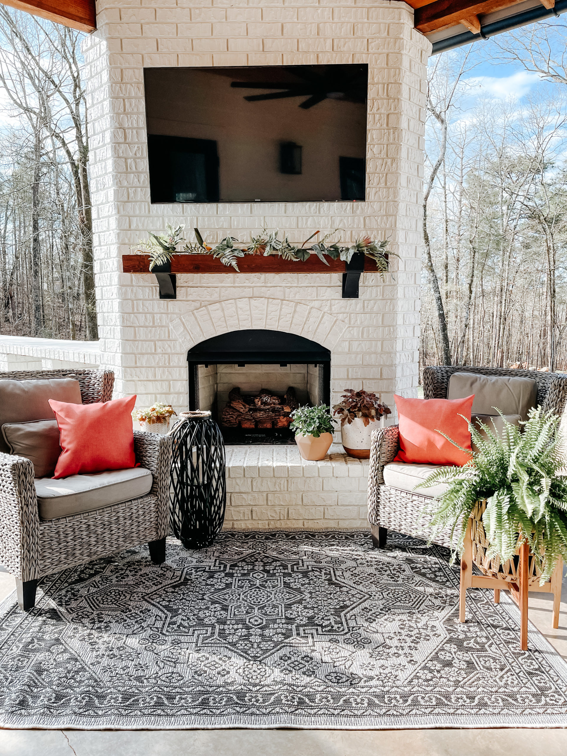 Spring Patio Paradise | Southern Surroundings