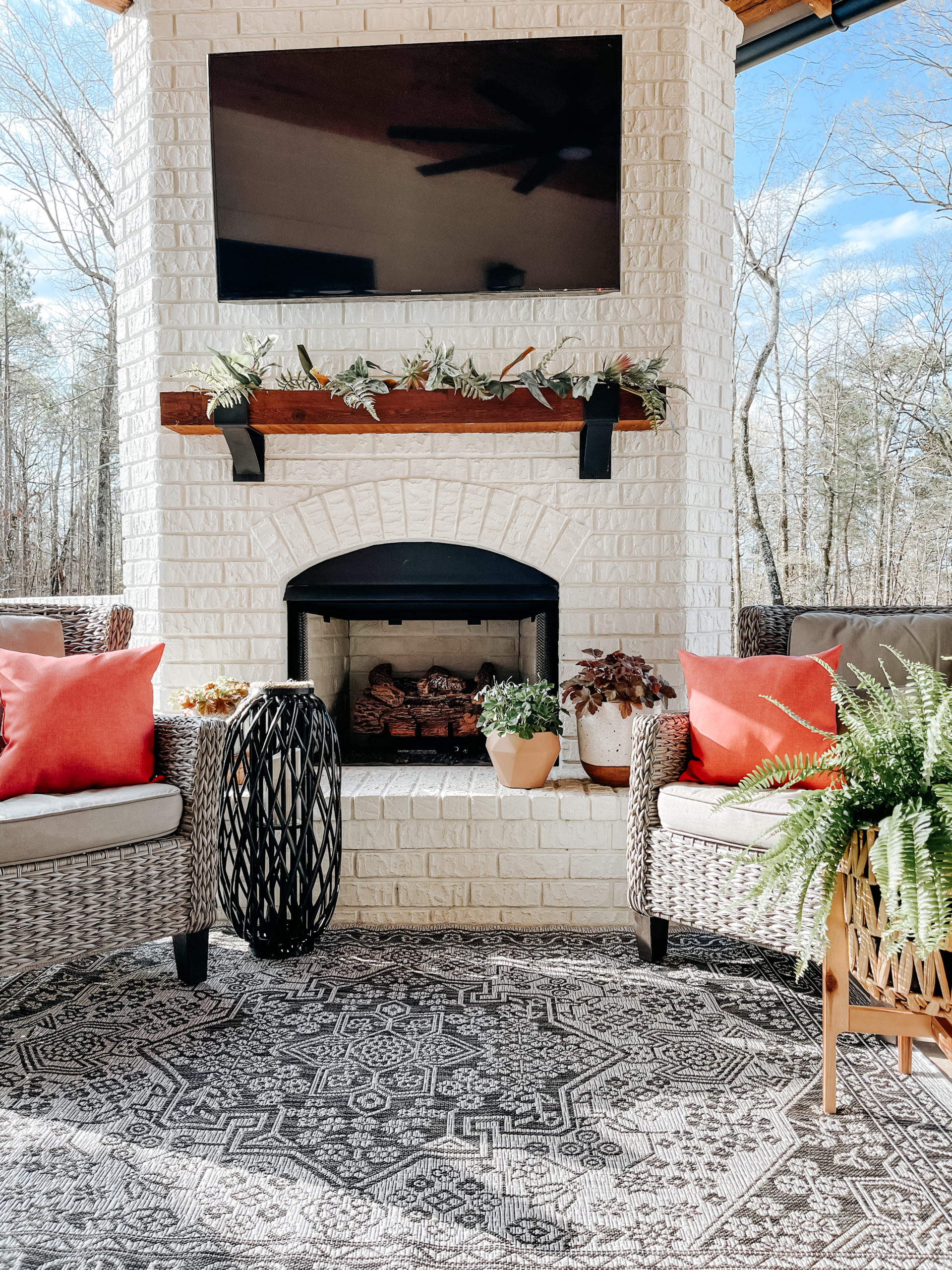 Spring Patio Paradise | Southern Surroundings