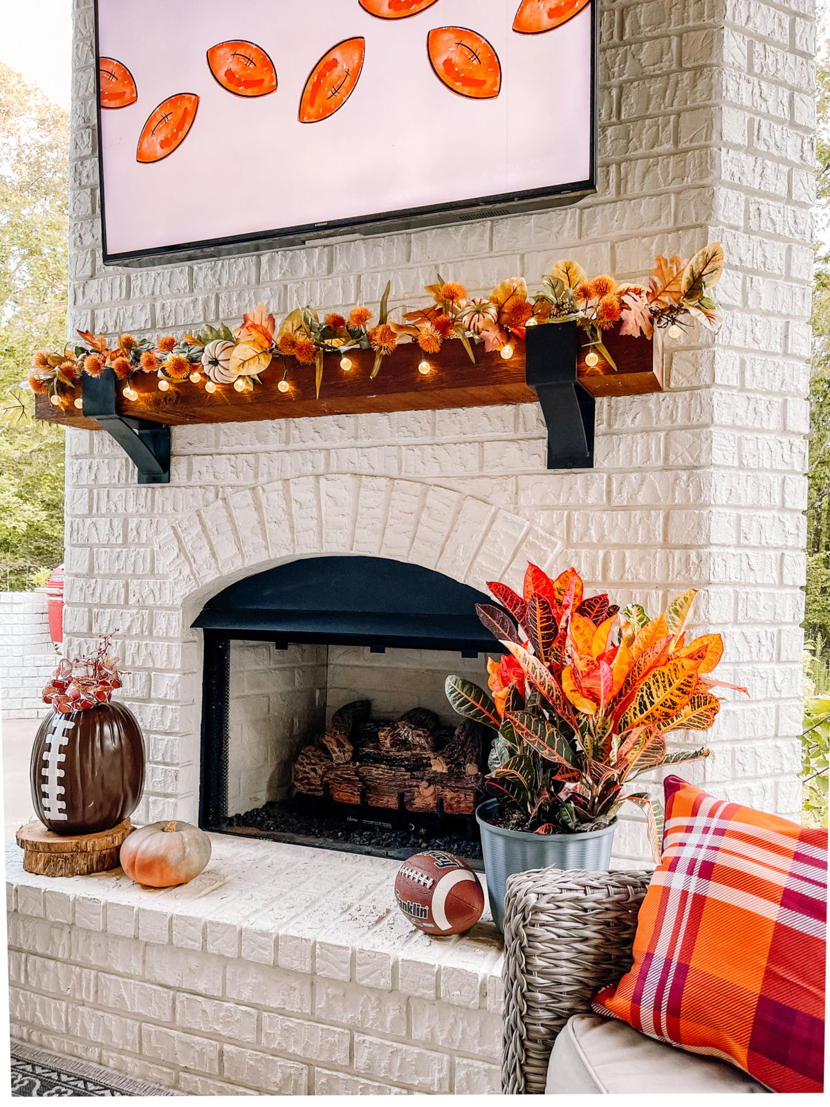 Fall-o-ween Fireplace | Southern Surroundings
