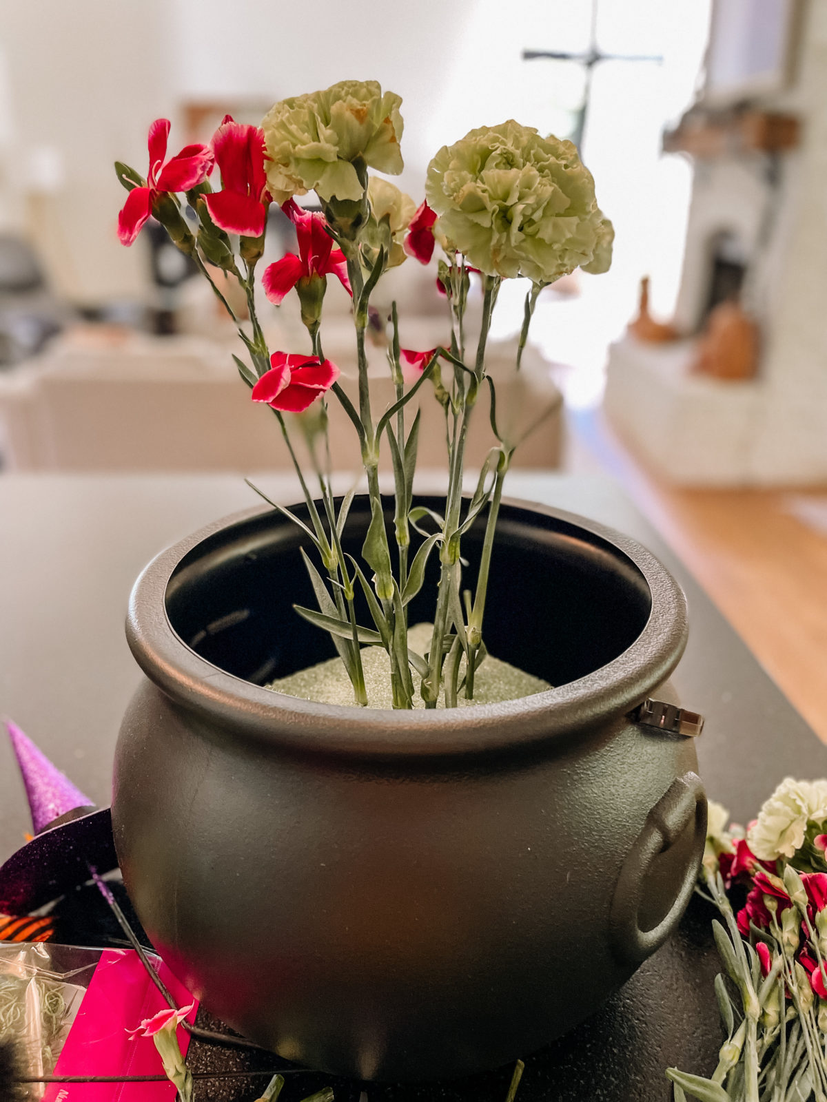 Creepy Cauldron Centerpiece | Southern Surroundings