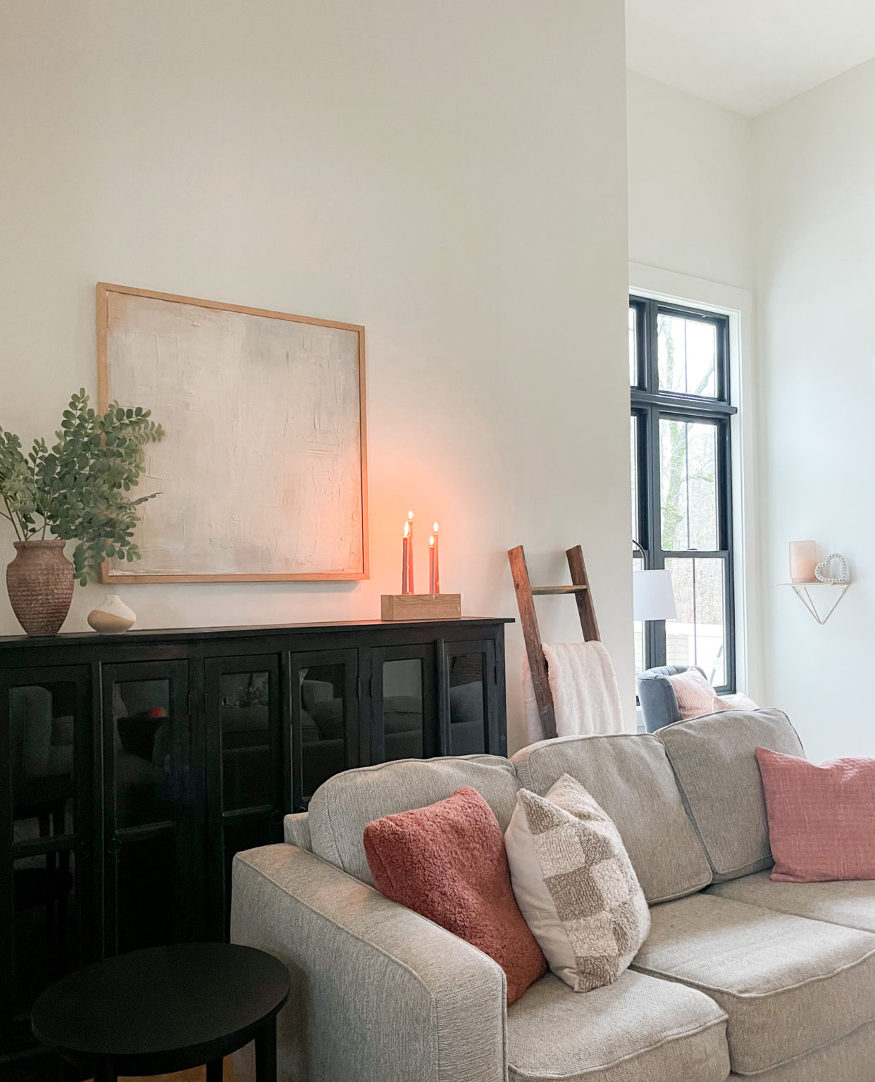 DIY Ghost Vase Arrangement | Southern Surroundings