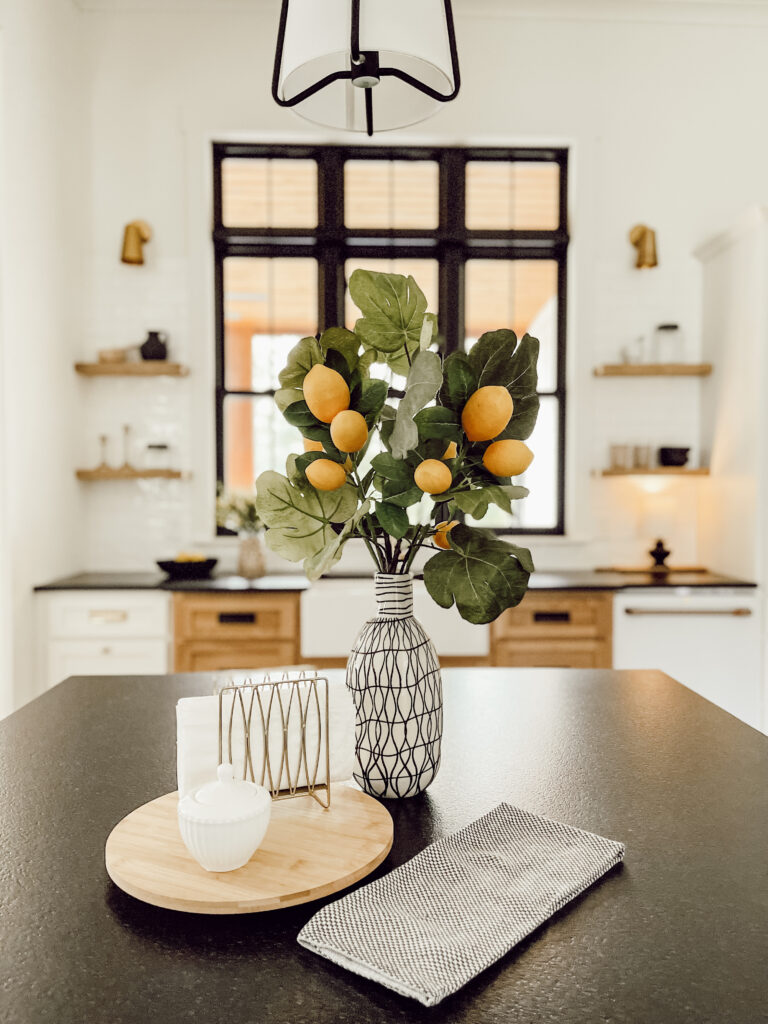 Summer Kitchen Styling | Southern Surroundings