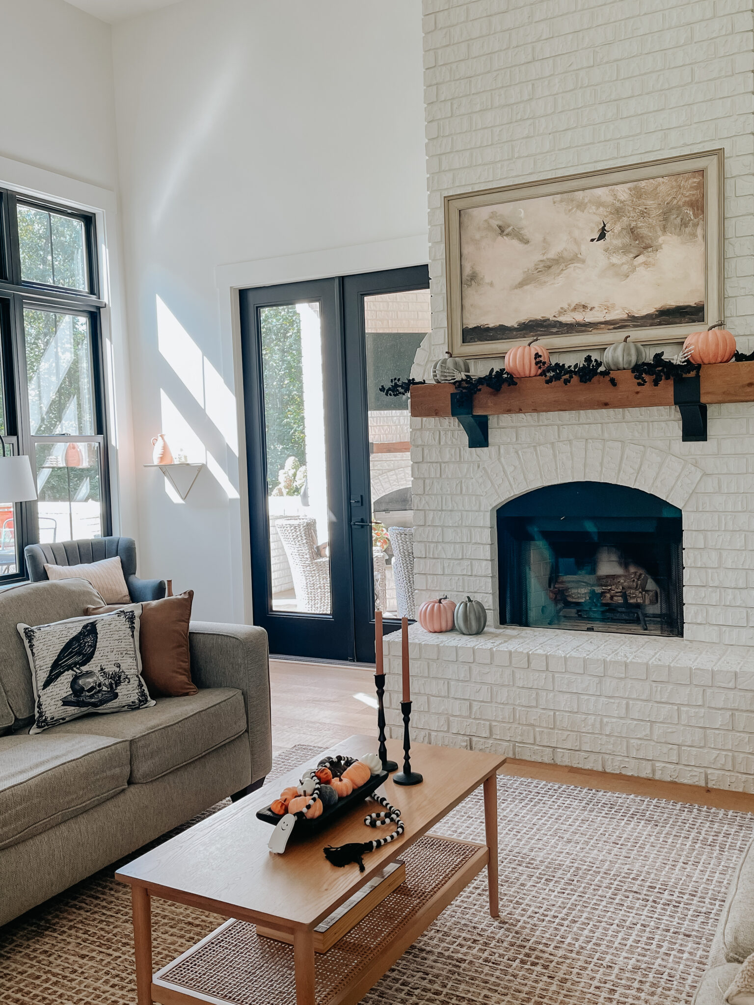 DIY Ghost Vase Arrangement | Southern Surroundings