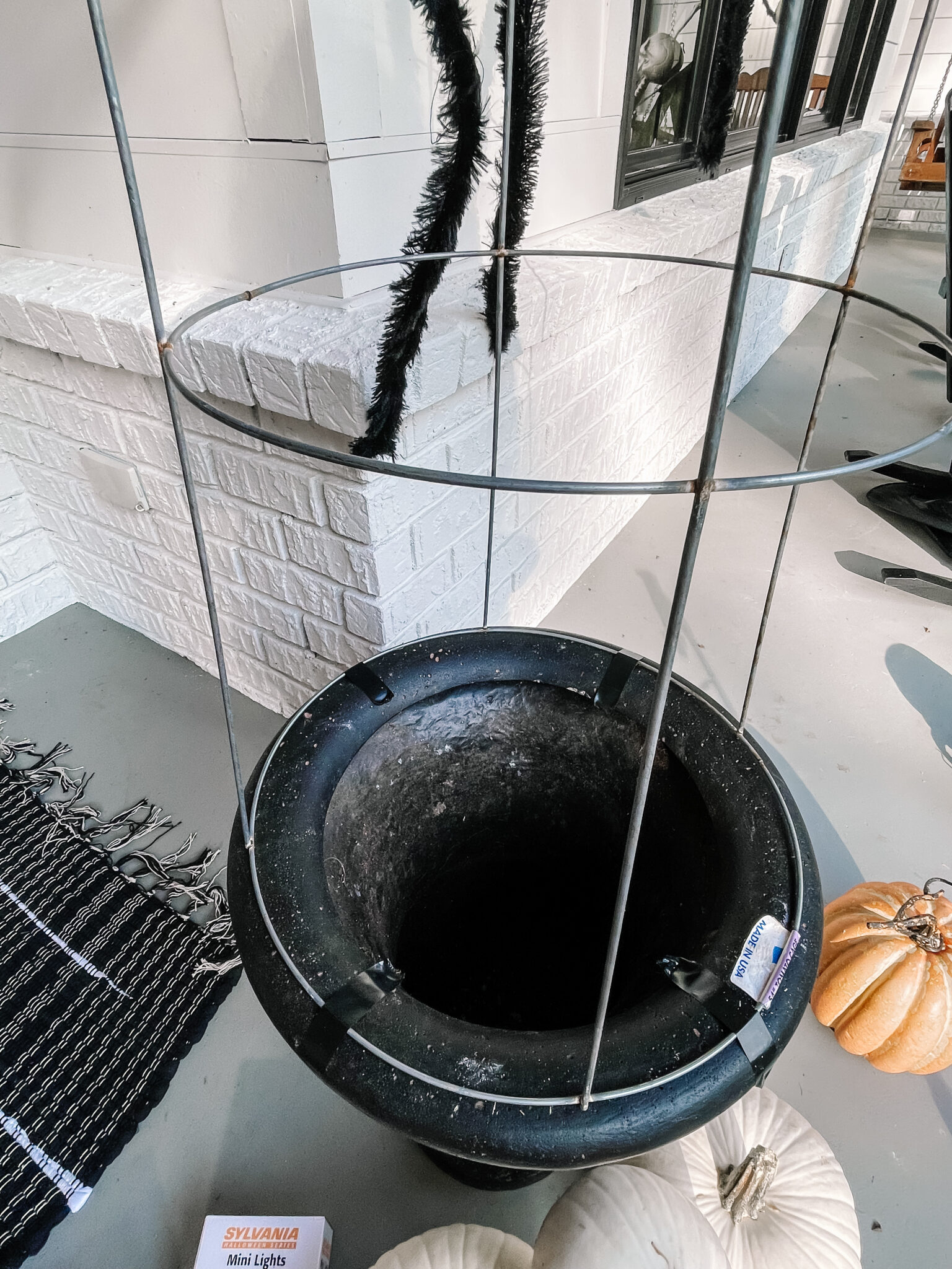 Fall Tomato Cage Trees (DIY) | Southern Surroundings