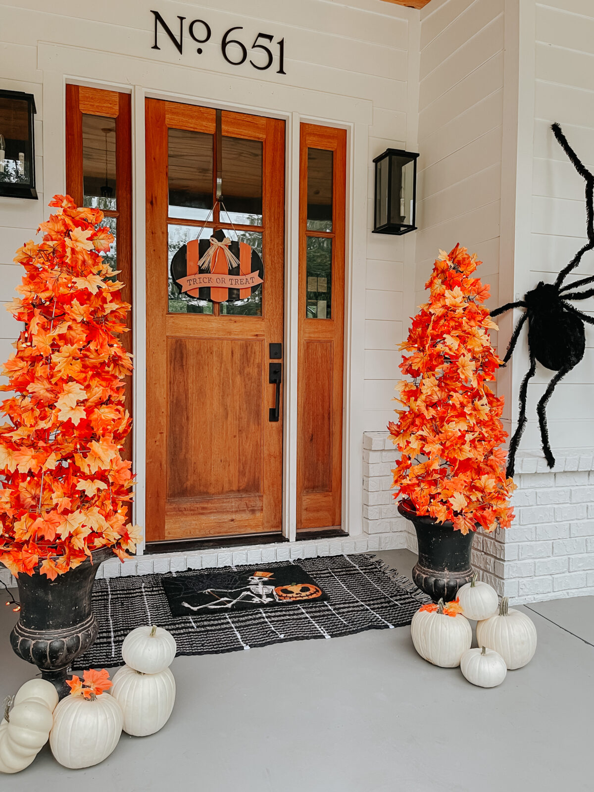 DIY Ghost Vase Arrangement | Southern Surroundings