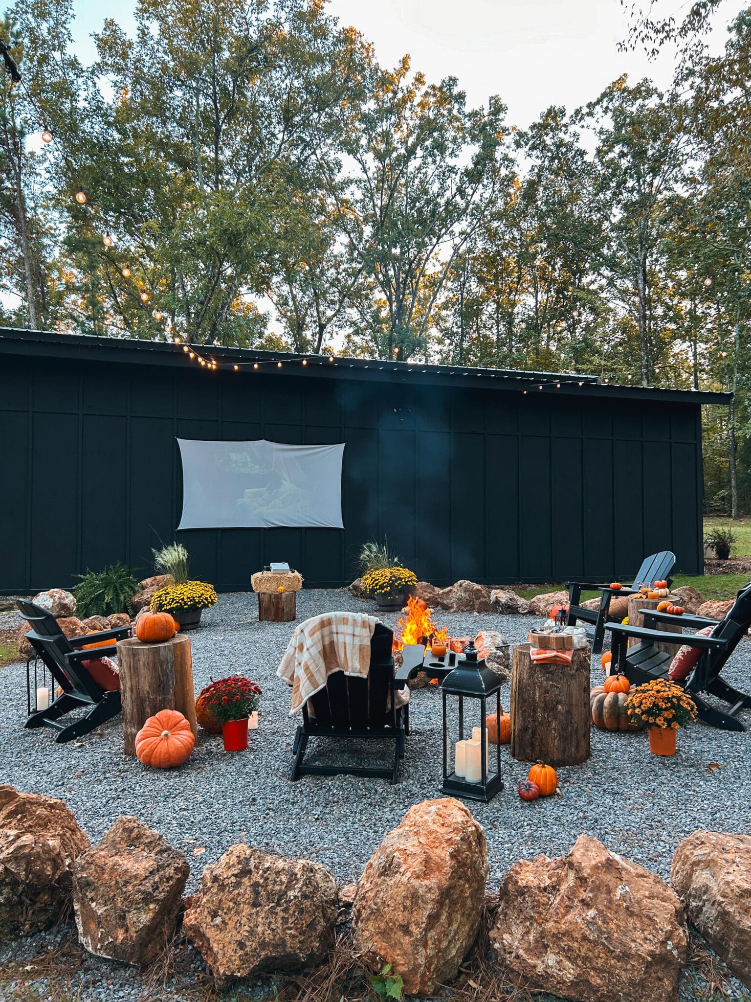 Cozy Fall Fire Pit | Southern Surroundings